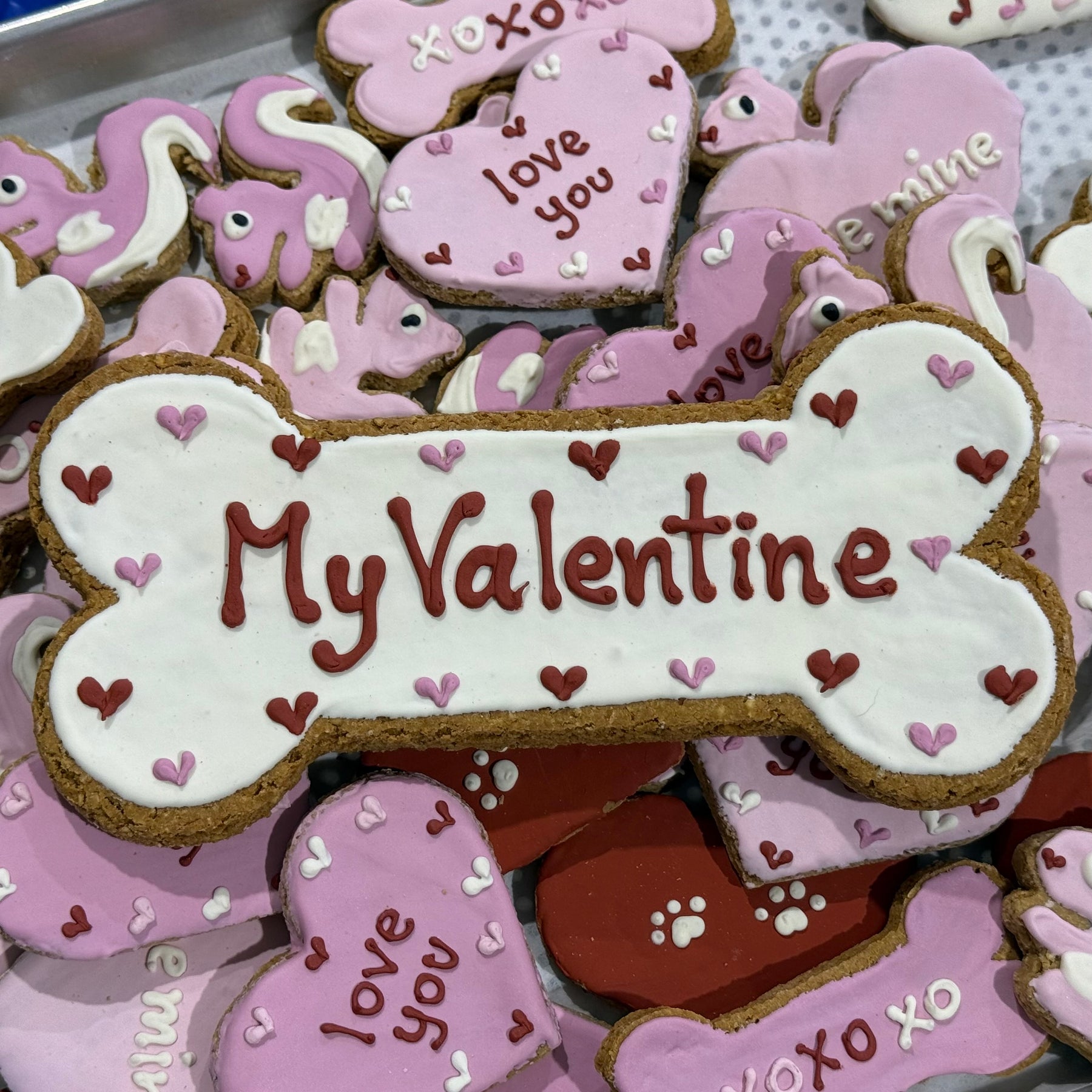 Bones Dog Bakery | Fresh baked goods for your best friend