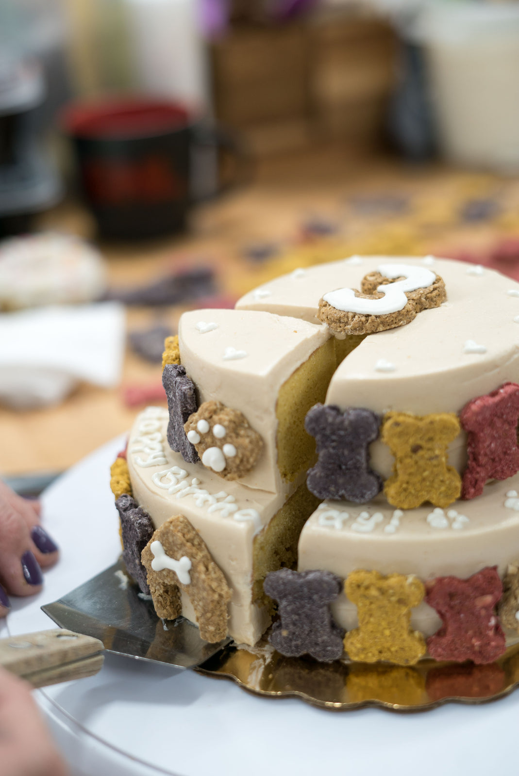 ABOUT – Bones Dog Bakery